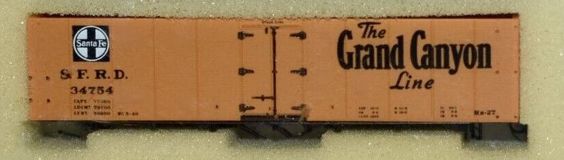N Scale - InterMountain - 61103-07 - Reefer, 40 Foot, Steel, Sant...