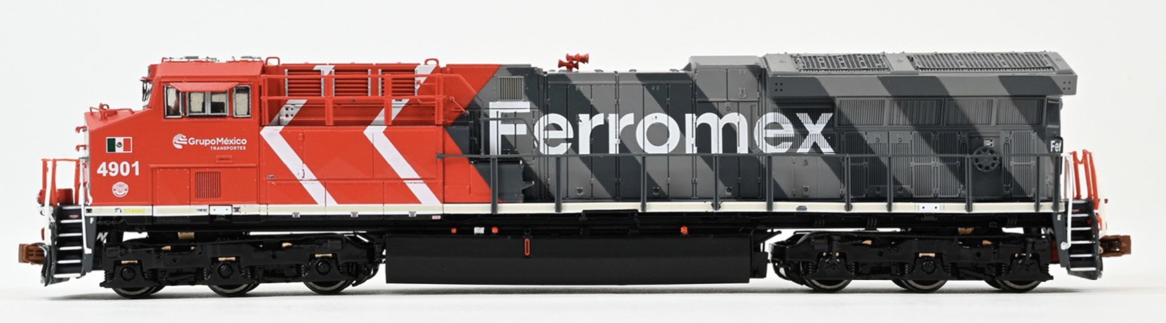 N Scale - ScaleTrains - SXT40476 - Locomotive, Diesel, GE ET44AC ...